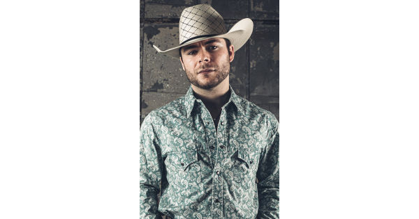 Triston Marez Live in Concert with Jon Wood at Moonshine Beach ...